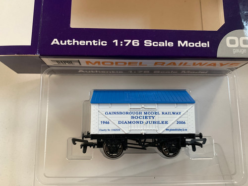 GAINSBOROUGH MODEL RAILWAY GUNPOWDER VAN - LIMITED EDITION ...
