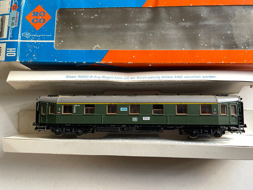 ROCO 4291 DB 11 003 1st CLASS PASSENGER COACH | jwmodelrailways