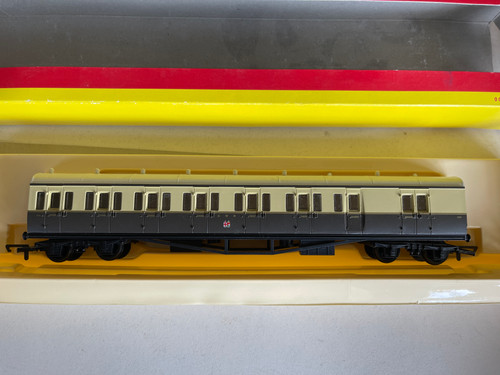 R.4030D GWR SUBURBAN B COACH 6763 | jwmodelrailways