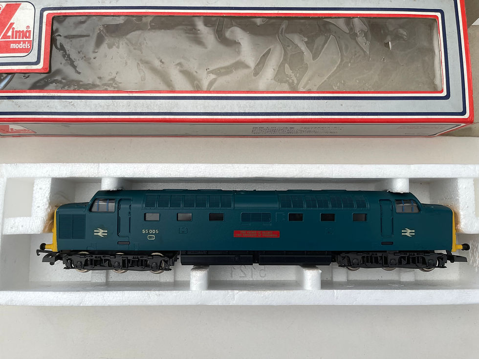 2051221 CLASS 55 55005 DIESEL LOCO THE PRINCE OF WALES'S OWN REGIMENT ...