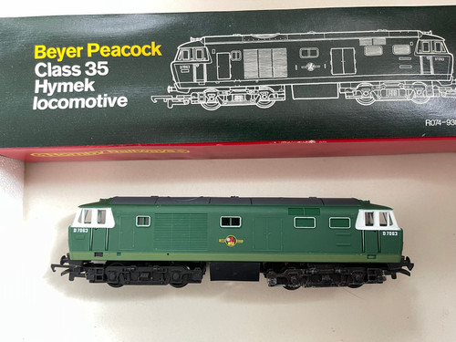 R.074 BR GREEN HYMEK DIESEL LOCO D7063 | jwmodelrailways