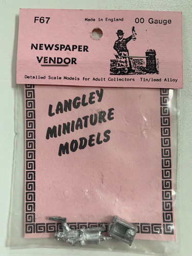 LANGLEY MINIATURE MODELS - F67 NEWSPAPER VENDOR | jwmodelrailways