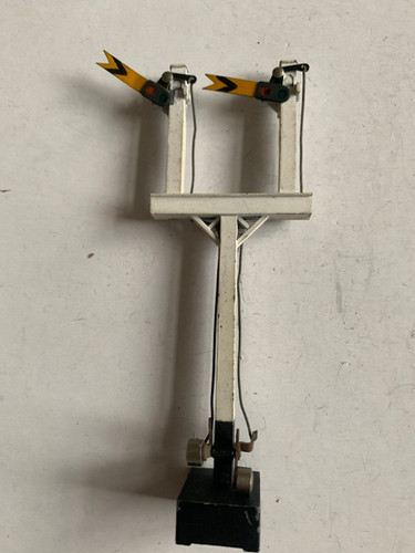 TTR TRIX JUNCTION SIGNAL - DISTANT | jwmodelrailways