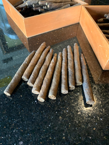 Red Bottom Cigars 10 Size 38 x 5 1/2 | Red Bottom Cigars