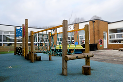Home | Springwood Primary School | United Kingdom