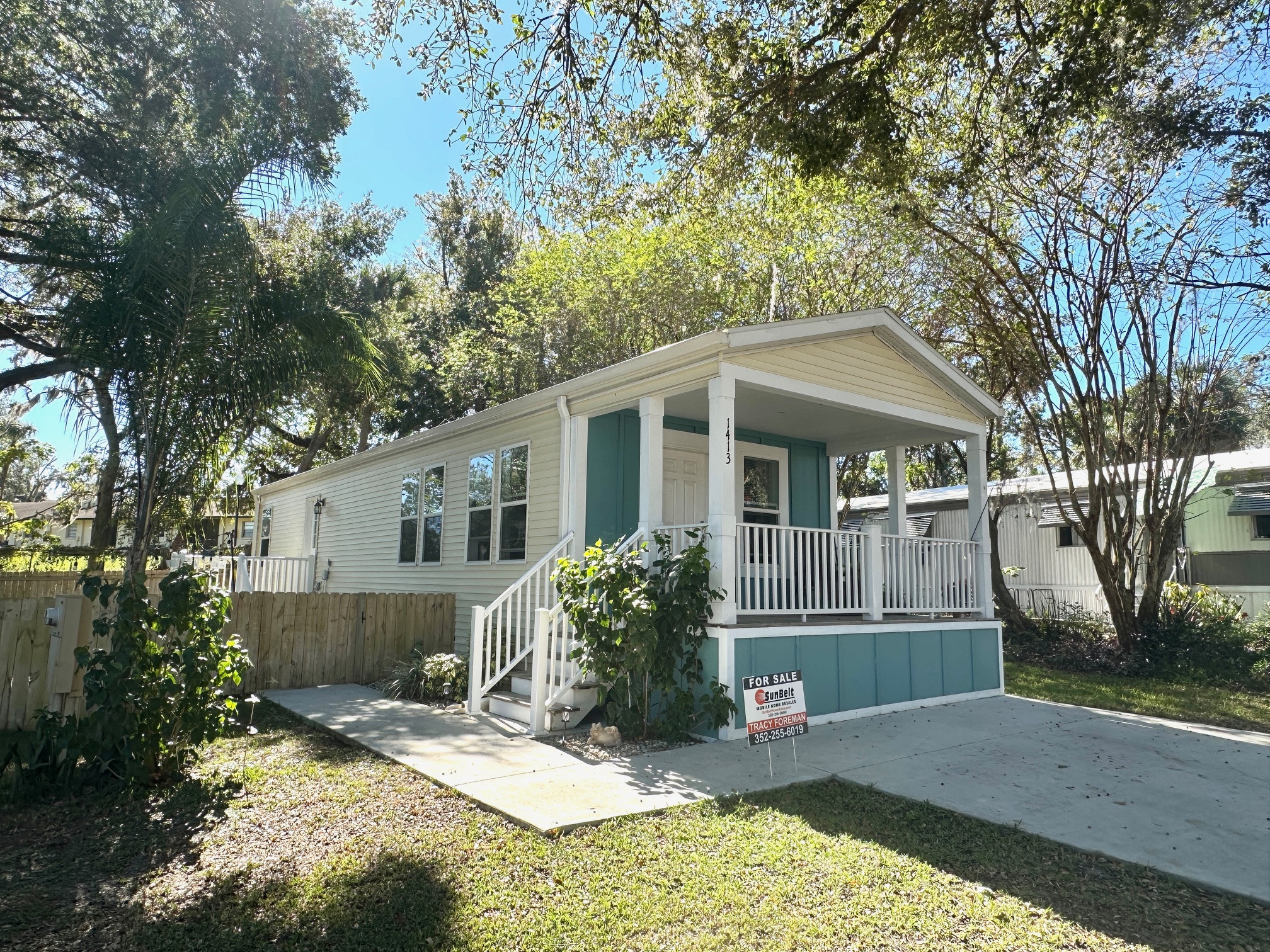 1413 Flora Lee Drive Leesburg FL 34748 USA | LK4121 | SunBelt Home Sales