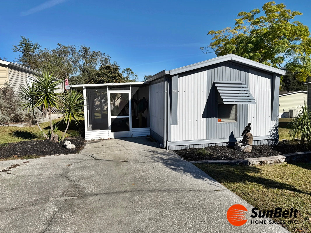 1920 Marion County Road Weirsdale FL 32195 USA | LK4276 | SunBelt Home ...