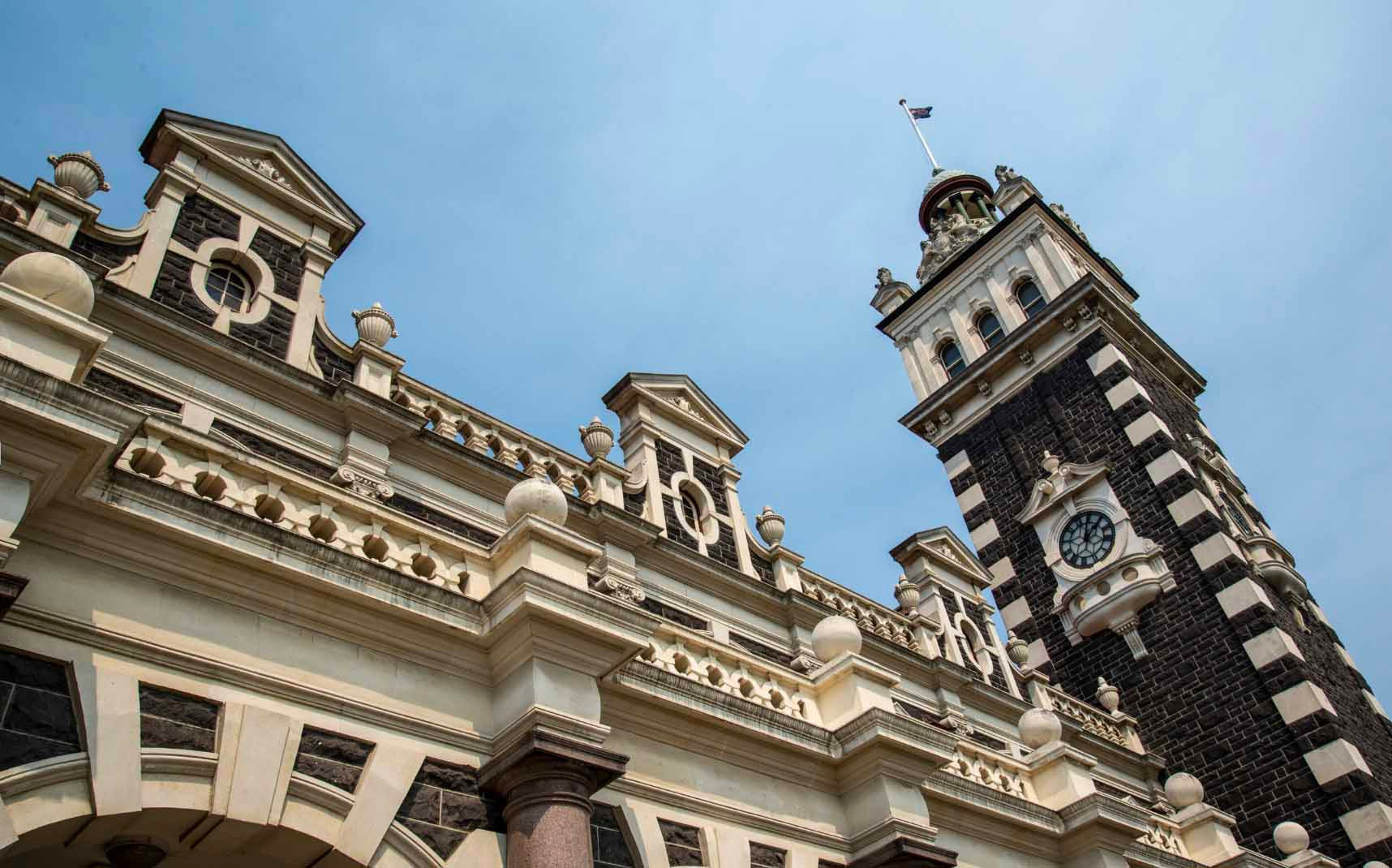 Travel to Dunedin | PlanGo New Zealand