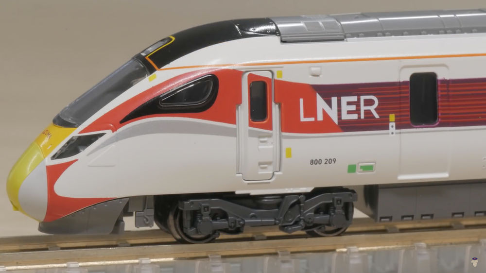 KATO N Gauge Class 800 LNER 'Azuma' samples