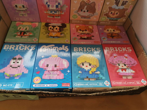 Bricks---small cartoon characters | BUDS & BEANS