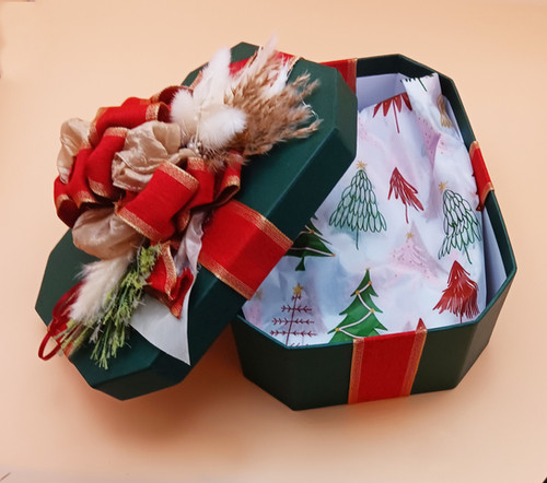 Pre-Wrapped Gift Box | Fancy Wraps