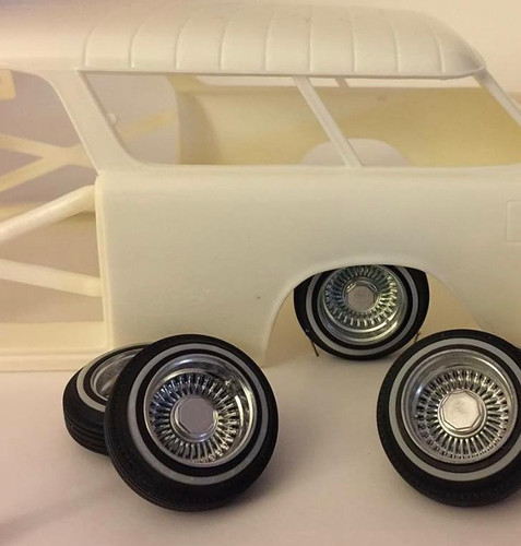 1:16 True Ray 13" chromed wheels with tires | 3DScaleParts