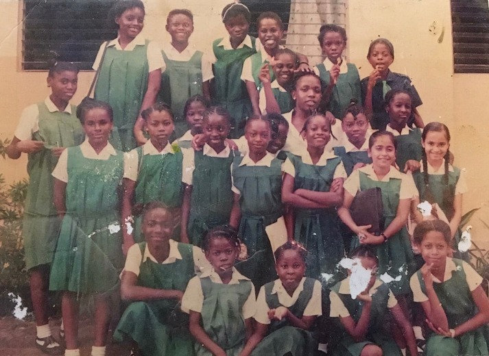 MS. SIMMONDS & HER CLASS