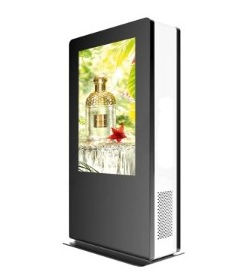 TOTEM DIGITALES EXTERIORES | IDMOTION