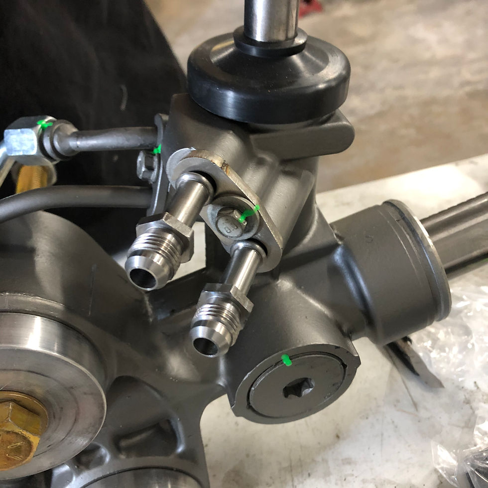 07-13 Silverado / GM Steering Rack AN Line Adapter | Izzy Fab