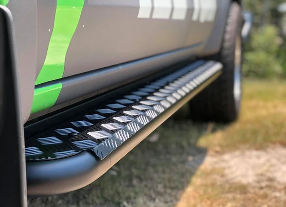 Nissan Navara PIAK Side Steps | Open Road Adventure