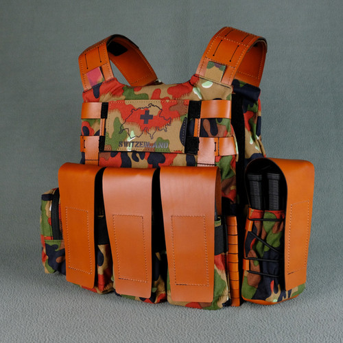 APC (Alpenflage Plate Carrier) Set | Kälin Concepts