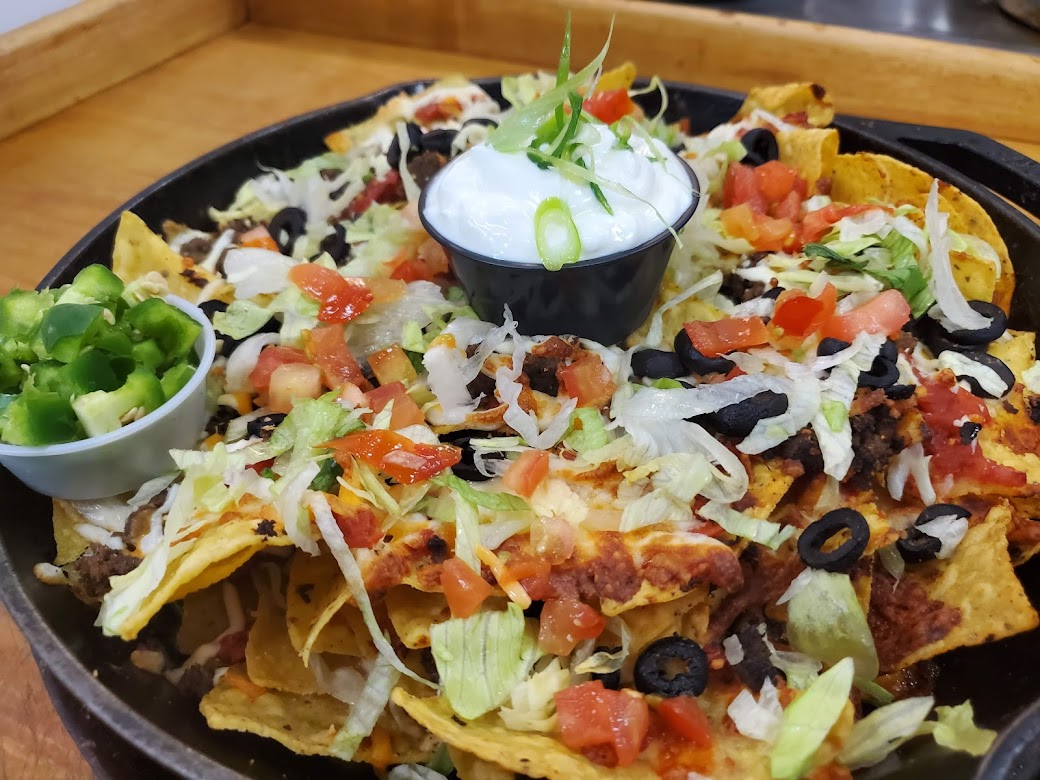 Burgers, Nachos, Pasta | Melanie Pringles