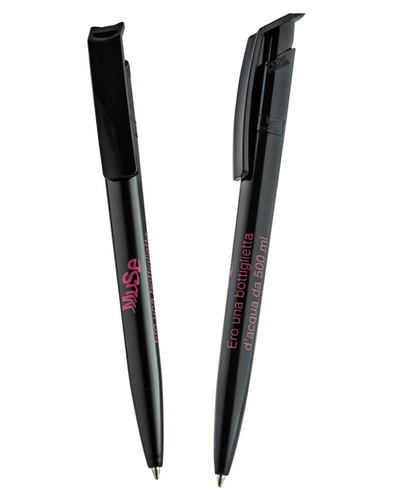 Penna revolution MUSE con segnalibro abbinato | Mockupmuse