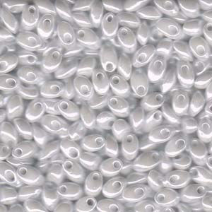 white-pearl-ceylon-long-magatama-4x7mm-lma-420