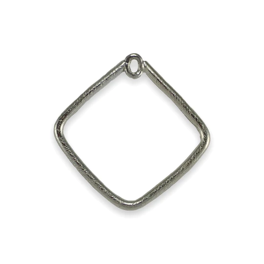 etched-open-diamond-shape-pendant