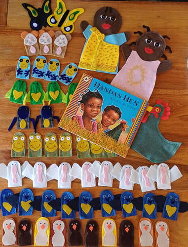 Handa's Hen Puppet Set | wrigglesandgiggles