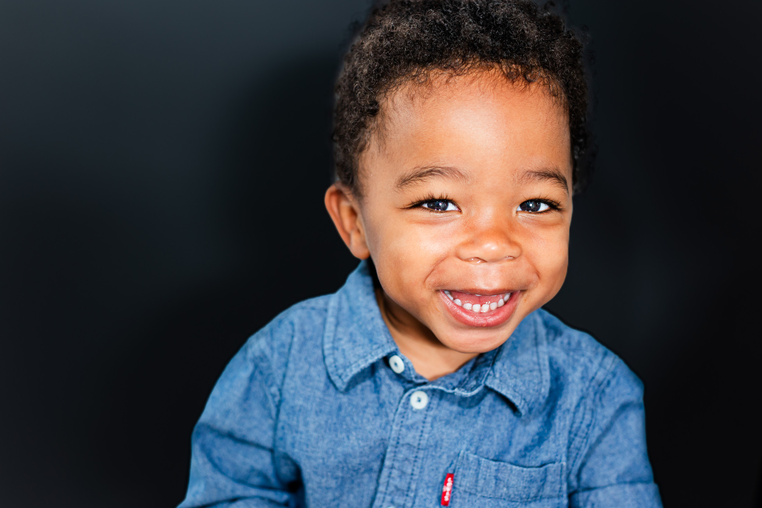 Fine Art School Portraits | Janet Henry Photography