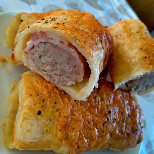 Cheesy Pig | Roys Cakes and Bakes