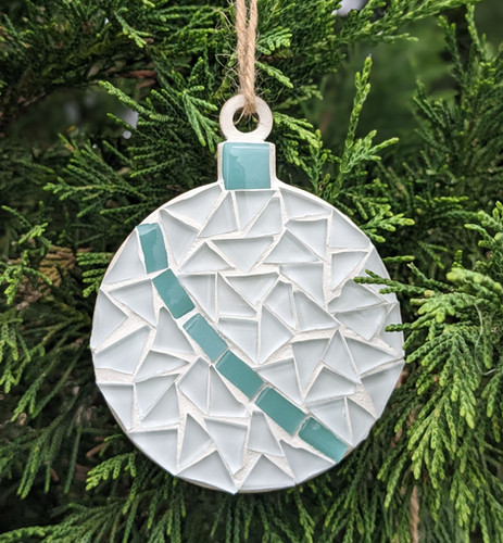 Festive Bauble Decoration Mini Mosaic Kit | Montet Designs