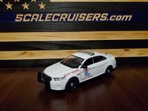 2017 Louisiana State Police Ford Taurus | Scale Cruisers
