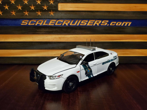 2017 Pasco Sheriff's Office Ford Taurus | Scale Cruisers
