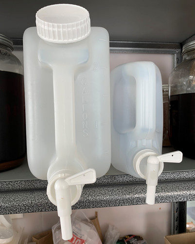 Jug with tap - Bidon avec bec verseur | COLIBRI VANILLE PRO