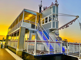 Host Private Events on the Dora Queen