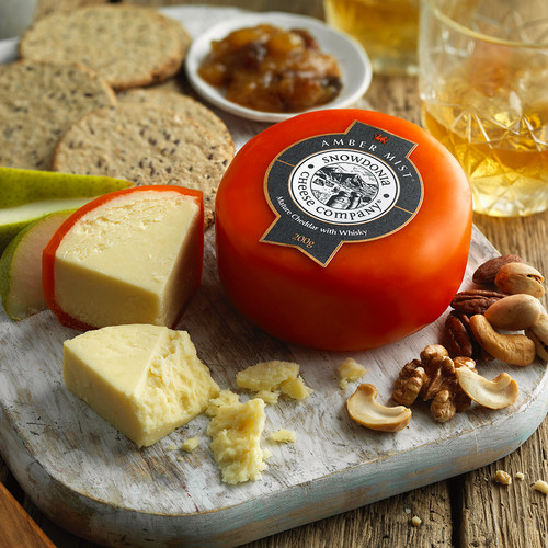 SNOWDONIA Amber Mist Cheese 200g | Cotteswold Dairy