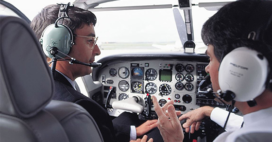 FirstFlight | école de Pilotage Avion Paris, Toussus le Noble