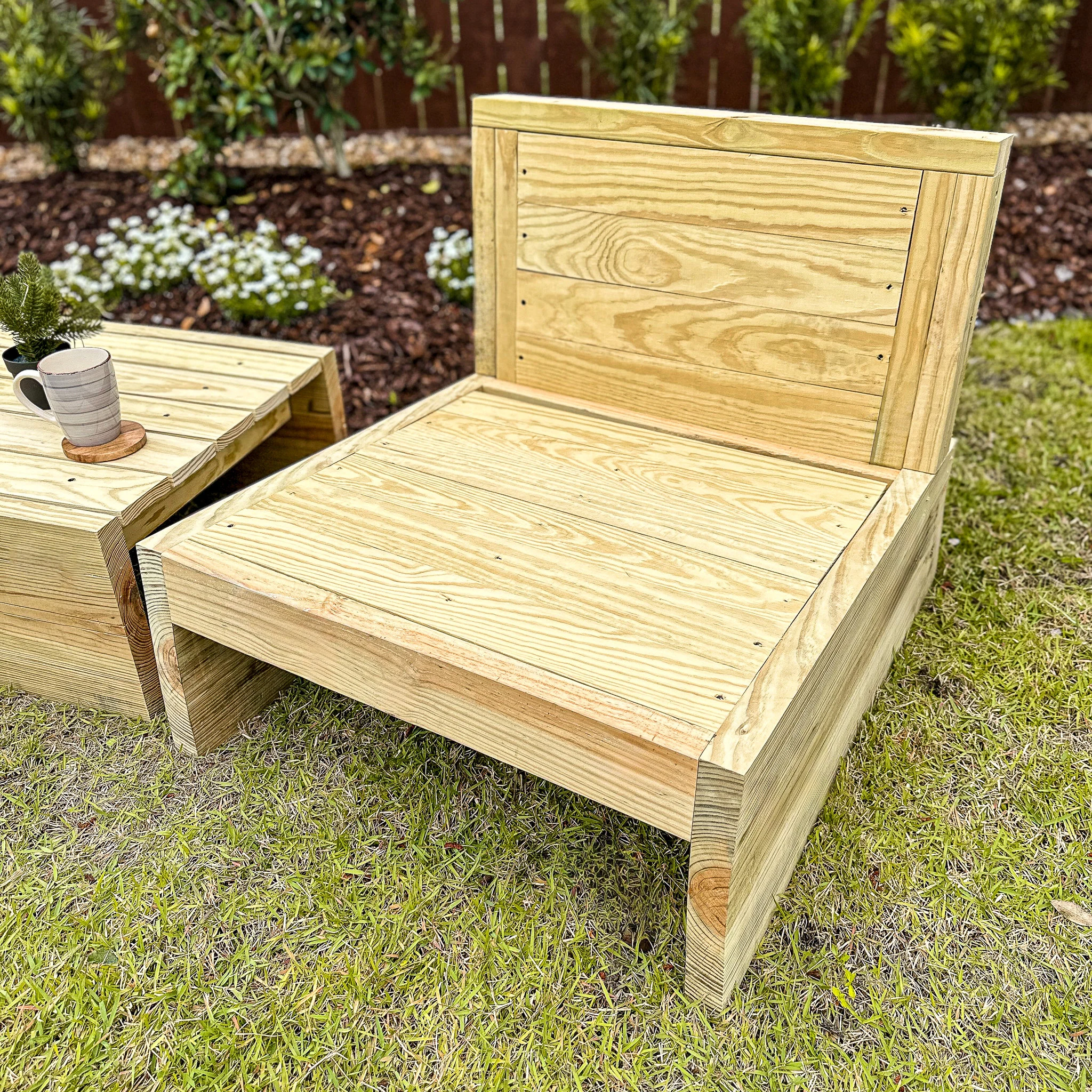 Lazy Lounger Set - DIY Plans | Uncle Jhonn