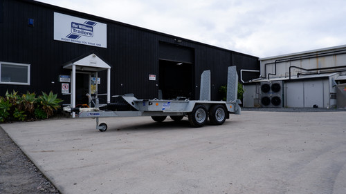 GH1054 Plant Trailer 1.5m Sliding Skids | Ifor Williams Trailers NZ Elders