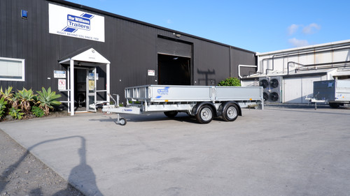 LM127G Flatbed Trailer 8' Steel Loading Skids | Ifor Williams Trailers ...