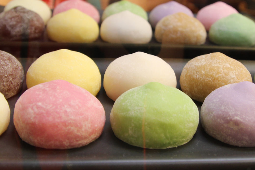 Los mochi : un artículo de kea