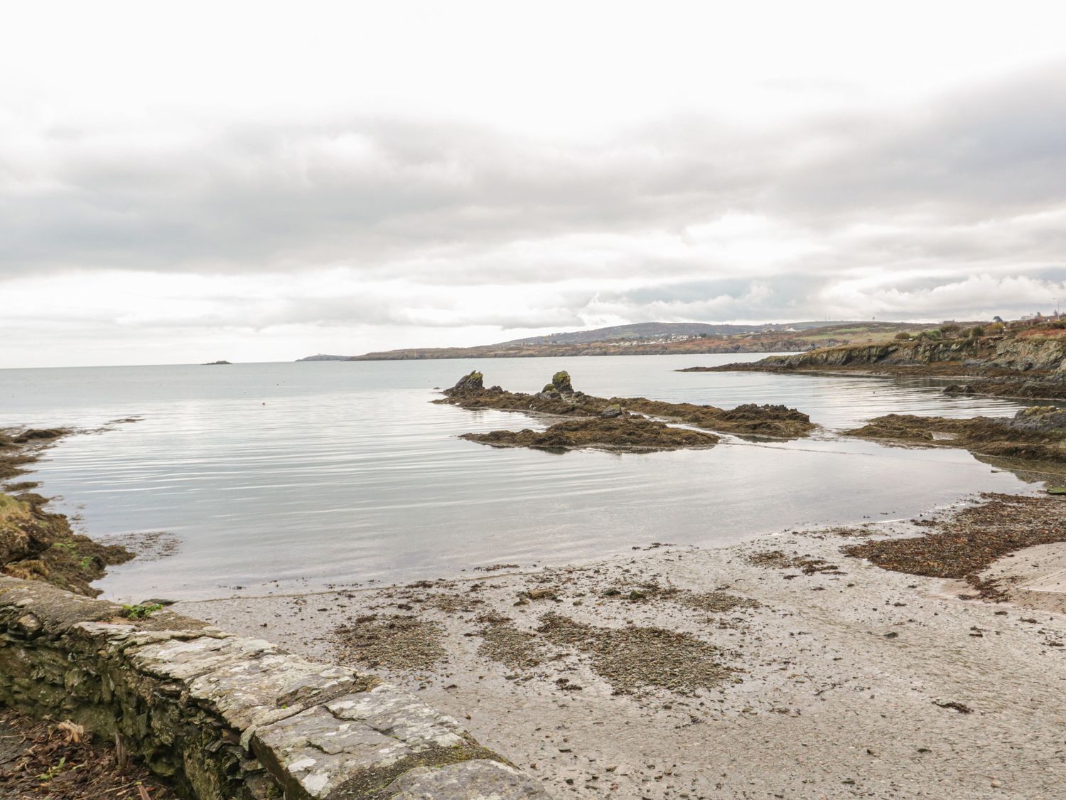 Holiday cottages for rent Bull Bay Angelsey The Old Post Office