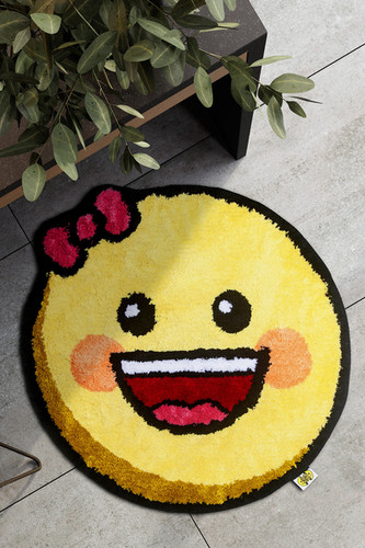 Mrs Emoji Rug | store