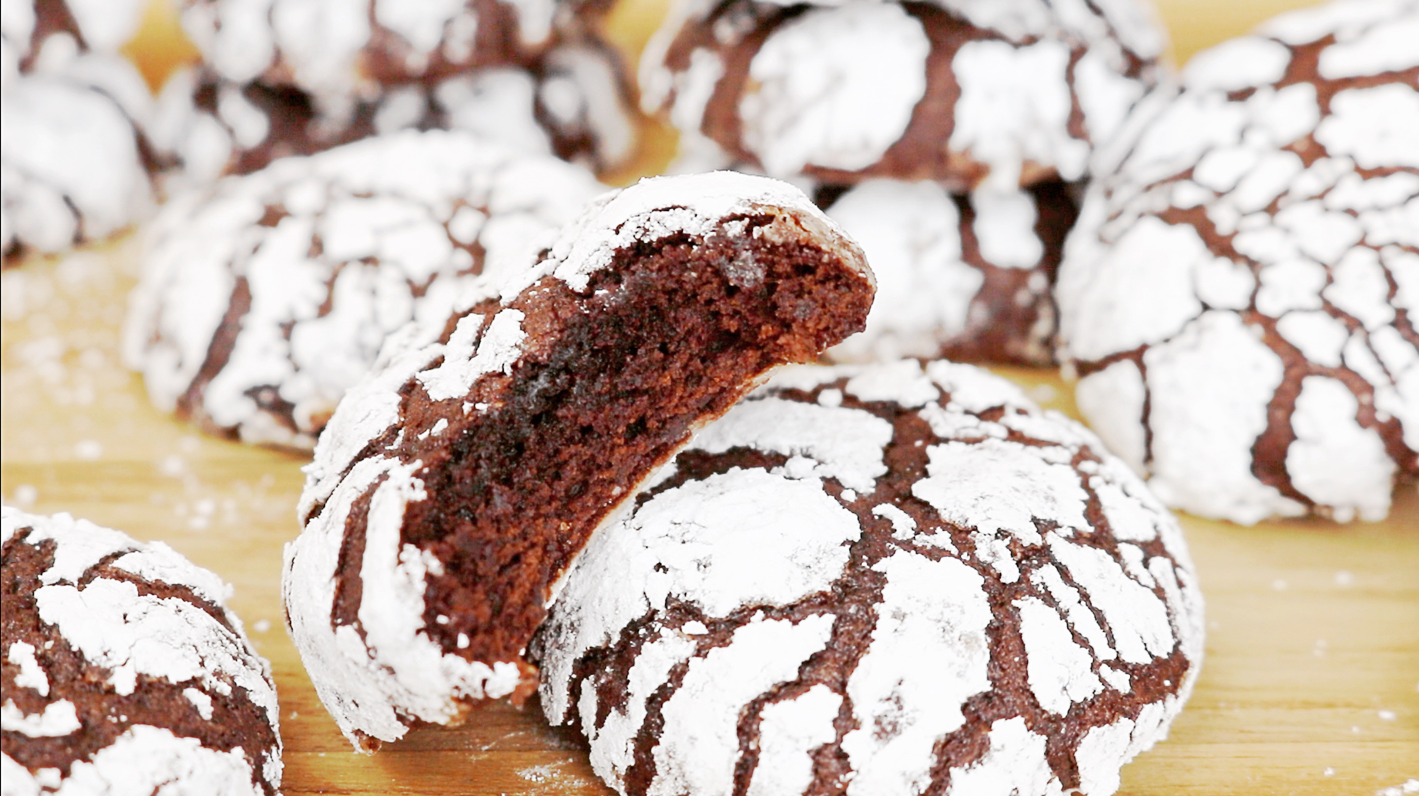 Cooking with Kurt | Chocolate Crinkle Cookies