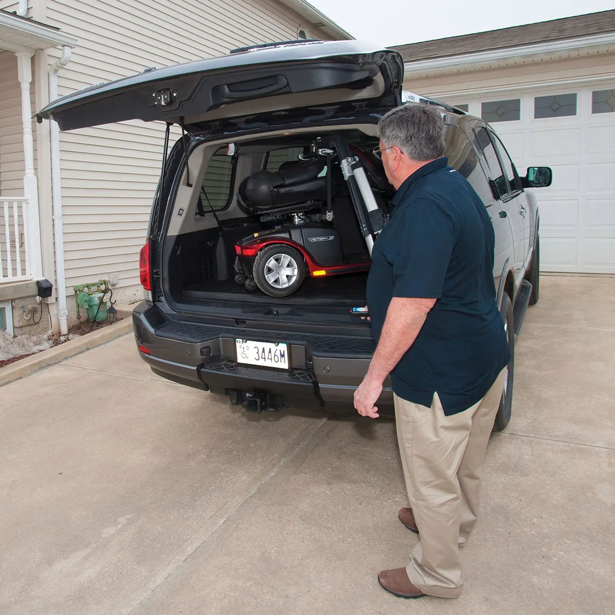 Smart Lifter Trunk Hoist by Autochair | Cucamonga Medical