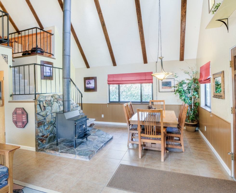 The Lodge | Prescott Pines Inn | Prescott Cabins | Bed and Breakfast ...