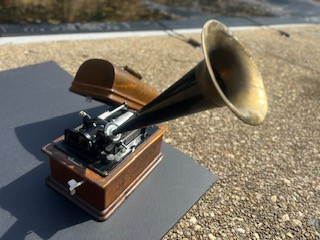 Edison Standard Phonograph, patent date 1898 -- #20240326A | items-of ...