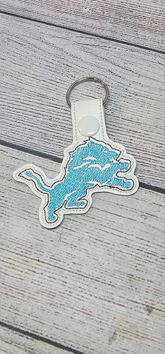 Lion Key Fob | Blue Pumpkin Vinyl