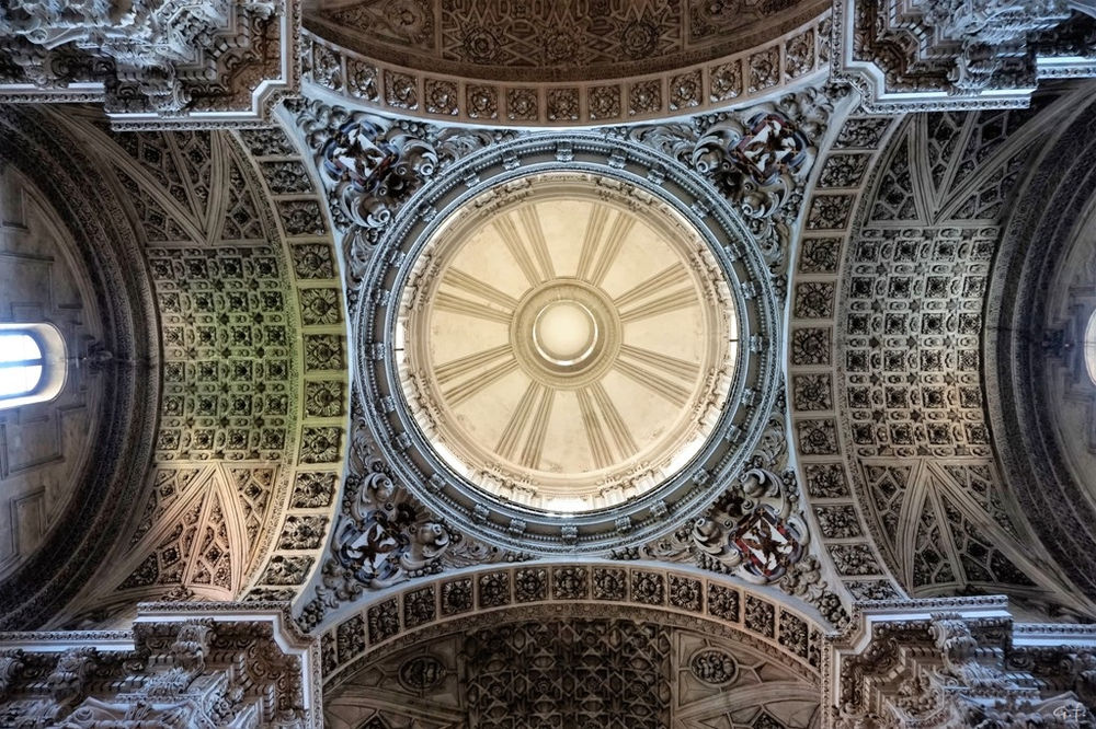 La iglesia de Santiago el Mayor, uno de los mejores ejemplos de ...