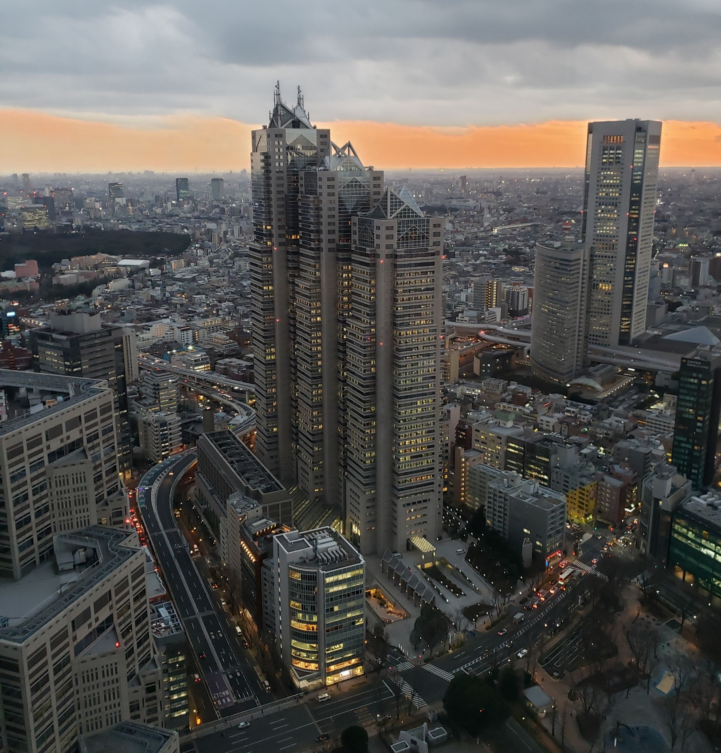 Tokyo Metropolitan Government Building Observation Deck Guide: Hours ...