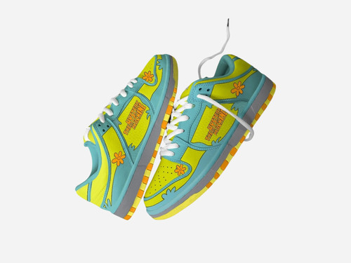 Mystery Machine Scooby-Doo Custom Nike Dunk | Olympus Montane