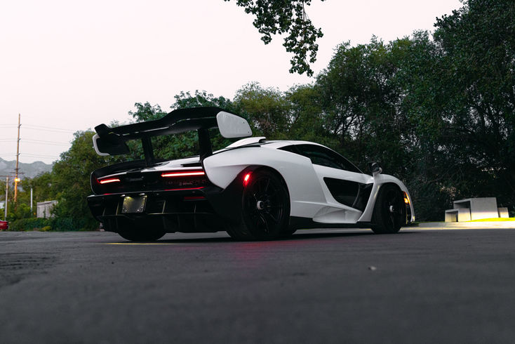 White Mclaren Senna